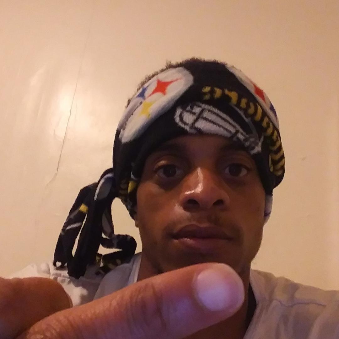 2Feet Dope | Makin' It Magazine