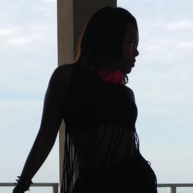 Mz Chevy The Rapper Photo shoot | Makin' It Magazine