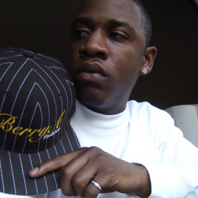 Abs Berrya | Makin' It Magazine