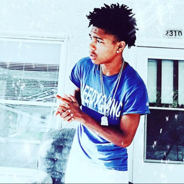 T Savag Supassess a Quarter Million Streams | Makin' It Magazine